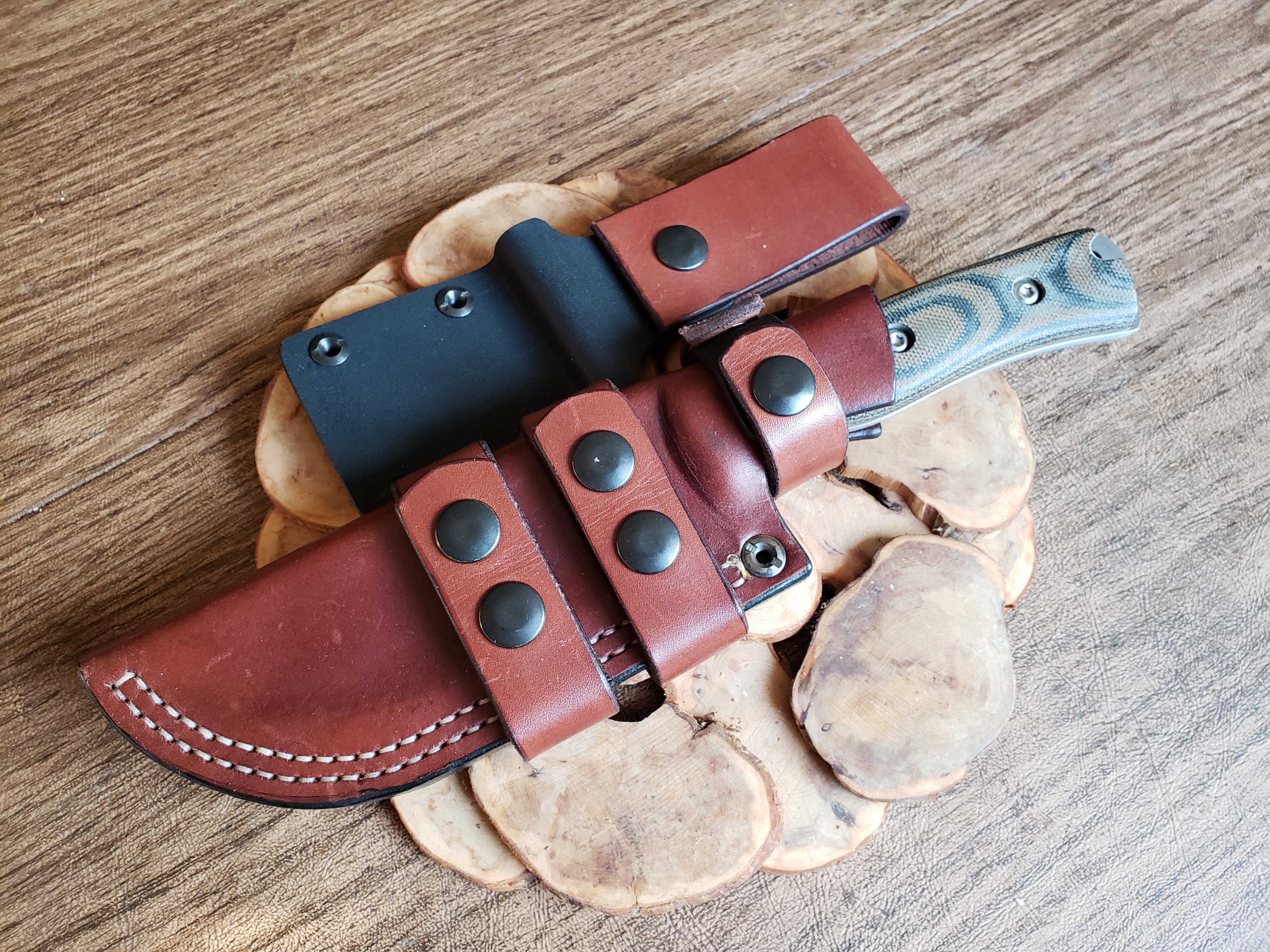 Bushcrafter/camper B55 AEB-L/camo micarta/leather | BladeForums.com